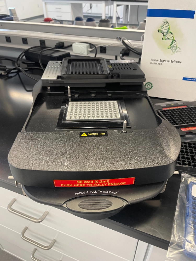 Applied Biosystems QuantStudio 6 Real-Time PCR System | LabX.com