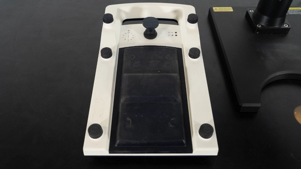 Leica M620 Tabletop Surgical Microscope | LabX.com