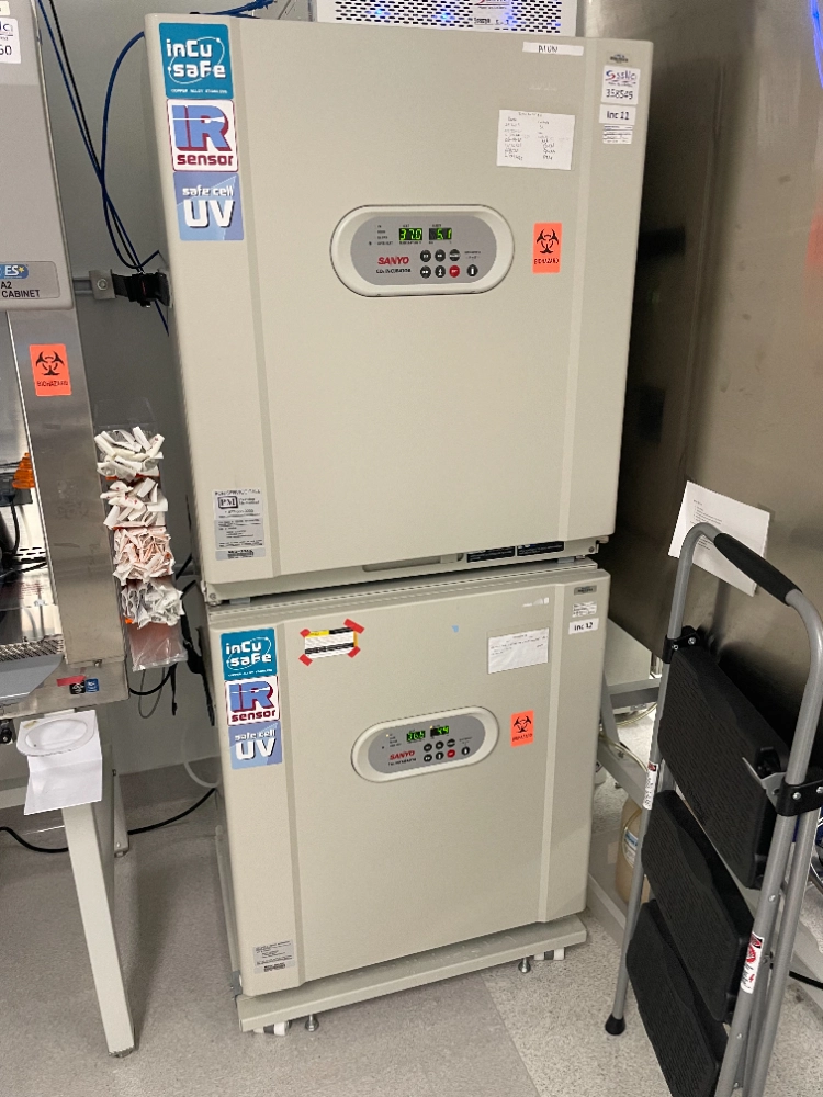 Double Stacked CO2 Incubator