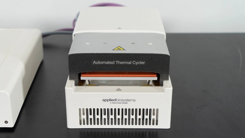 Applied Biosystems 96 Well Block Automated Thermal Cycler | LabX.com