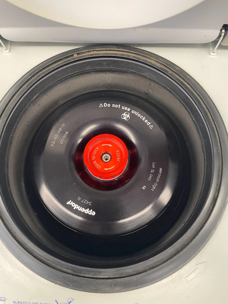 Eppendorf 5427R Refrigerated Centrifuge | LabX.com