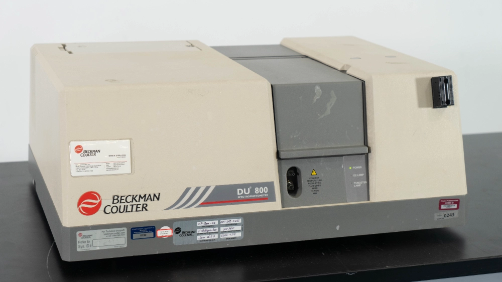 Beckman Coulter DU800 Spectrophotometer | LabX.com