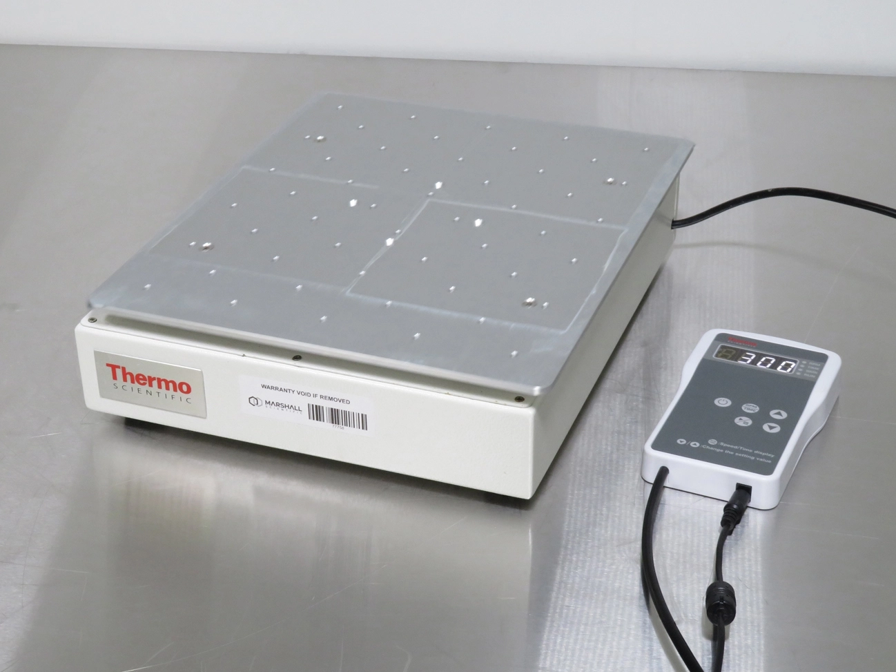 Thermo Scientific MaxQ 2000 CO2 Plus Digital Orbital Shaker | LabX.com