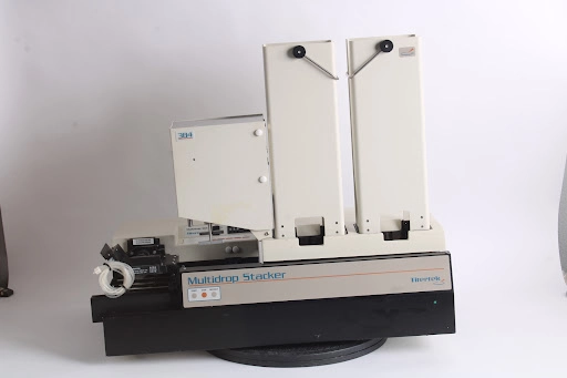 Titertek Multidrop Stacker S20 384 Microplate Washer/Stacker Type 832 ...