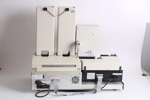 Titertek Multidrop Stacker S20 384 Microplate Washer/Stacker Type 832 ...