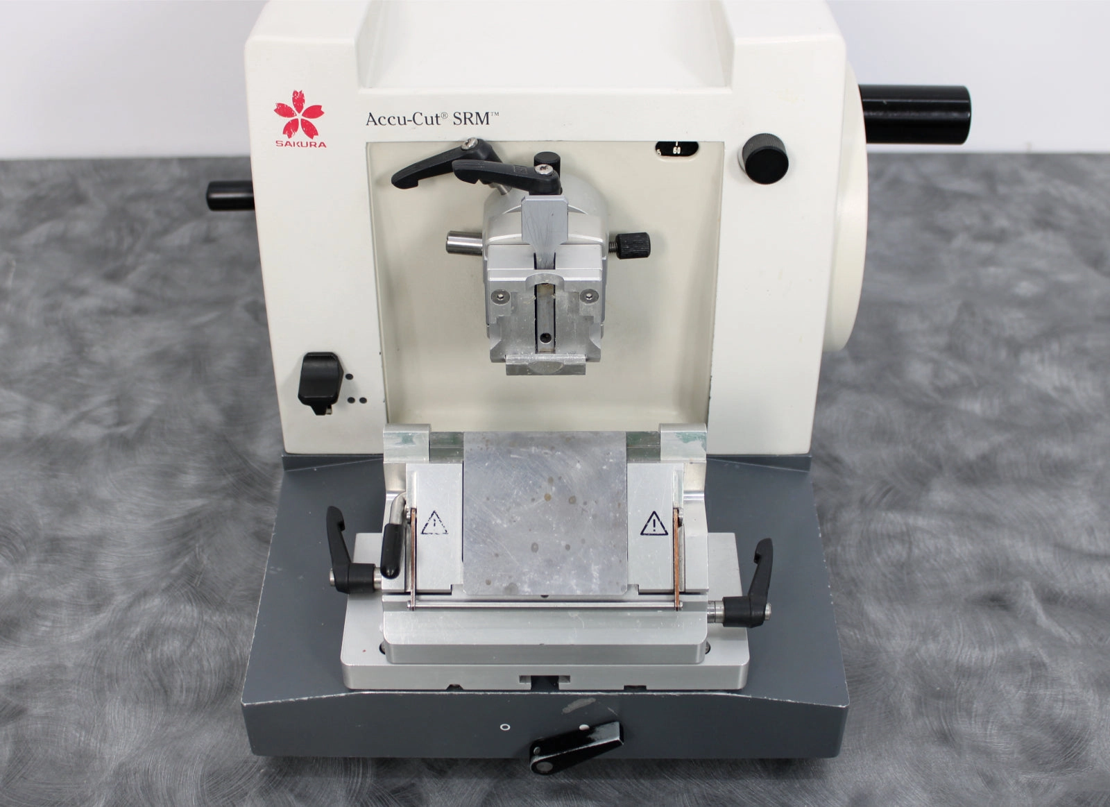 Sakura Accu-Cut SRM 200 CW 1429N Manual Rotary Microtome with Low ...