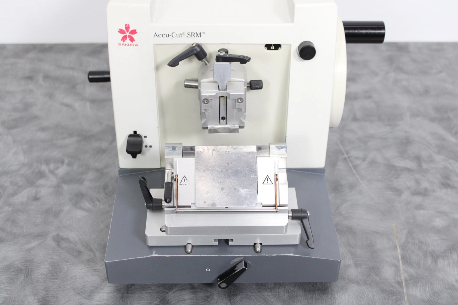 Sakura Accu-Cut SRM 200 CW 1429N Manual Rotary Microtome w/ Low Profile ...