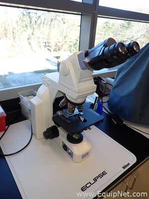 Lot 145 Listing# 876558 Nikon Eclipse E400 Fluorescence Microscope | LabX.com