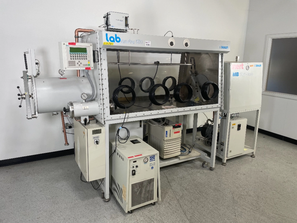 Mbraun Lab Master 130 Isolation Chamber | LabX.com