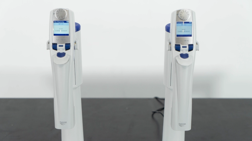 Eppendorf My E3 Electronic Multi Dispenser w/stand-Quantity 2 | LabX.com