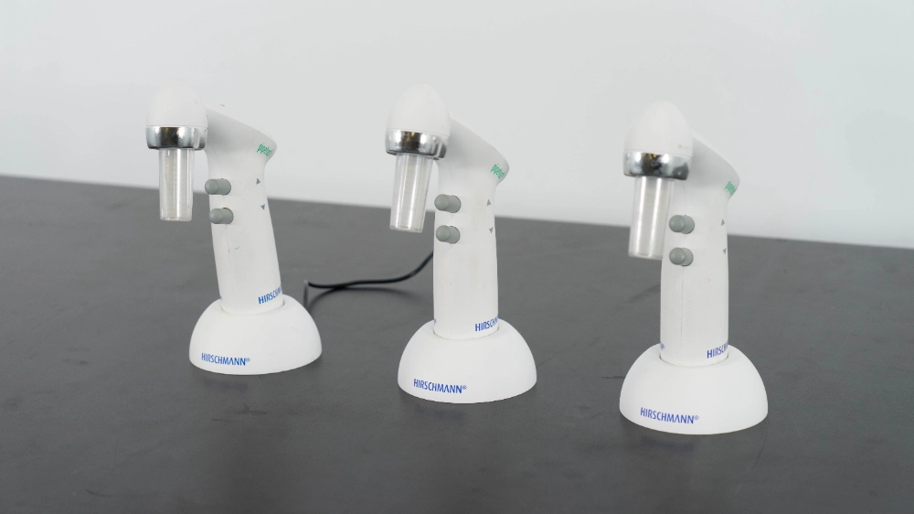 HIRSCHMANN Pipetus Pipette Controllers-Quantity 3 | LabX.com