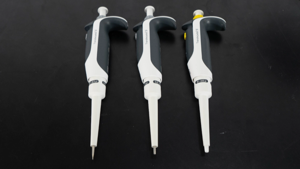 Sartorius Transferpette S Single-Channel Pipettes w/stand-Quantity 6 ...