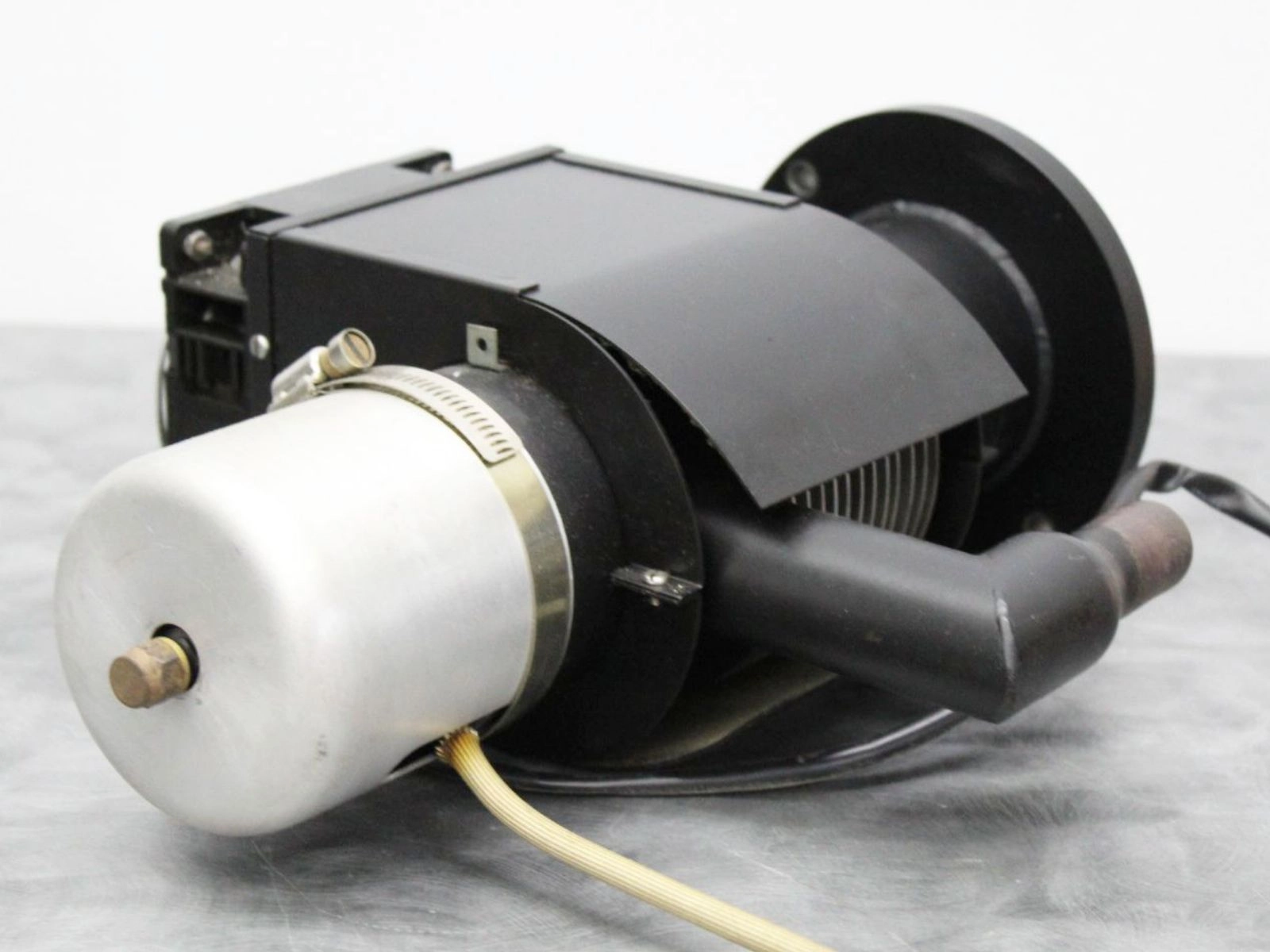 Beckman Coulter Optima L8-M Ultracentrifuge Diffusion Pump | LabX.com