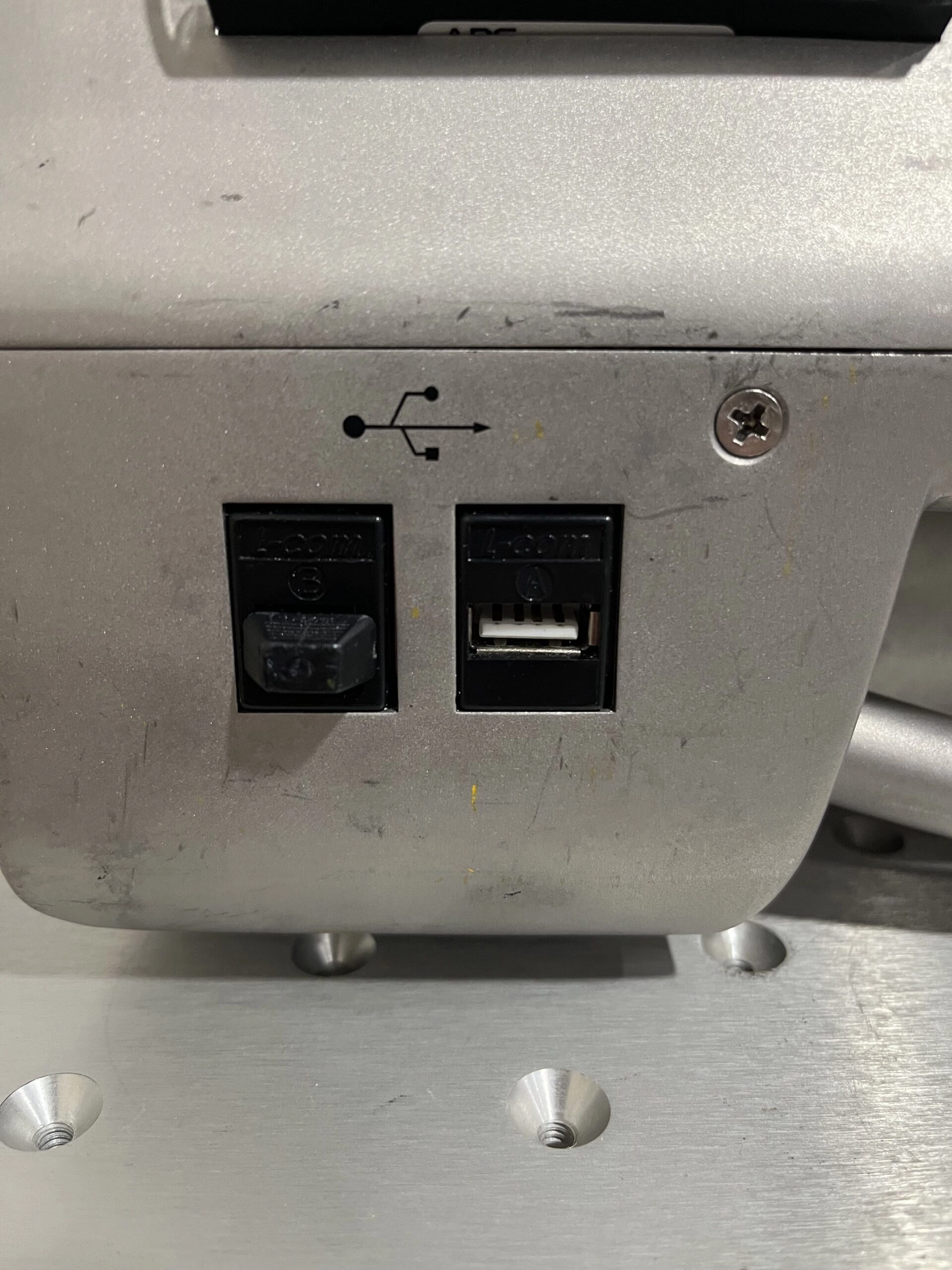 Hach Co. Partical Counter MET ONE 3400 | LabX.com