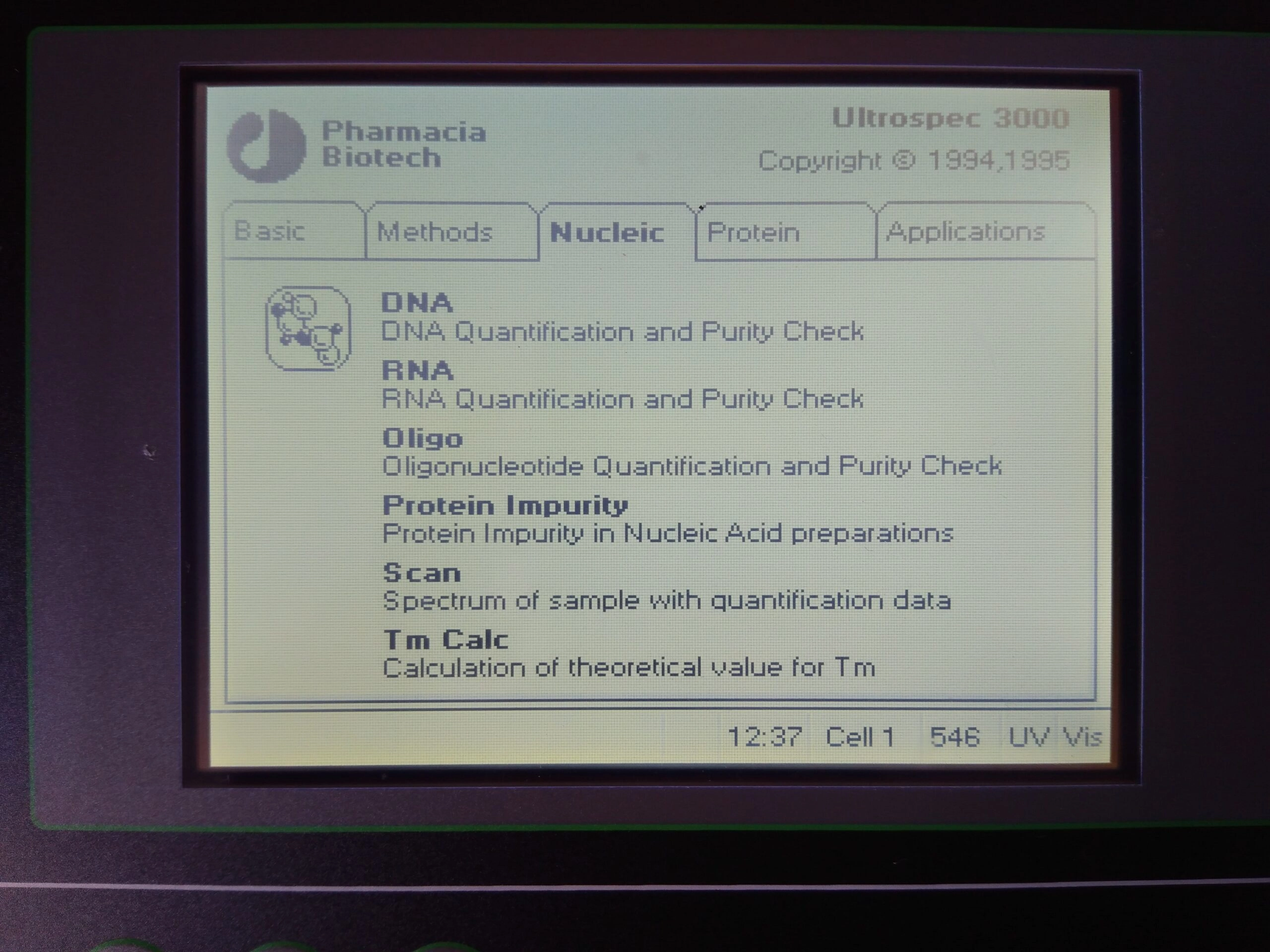 Pharmacia Ultrospec 3000 UV-VIS Scanning Spectrophotometer | LabX.com
