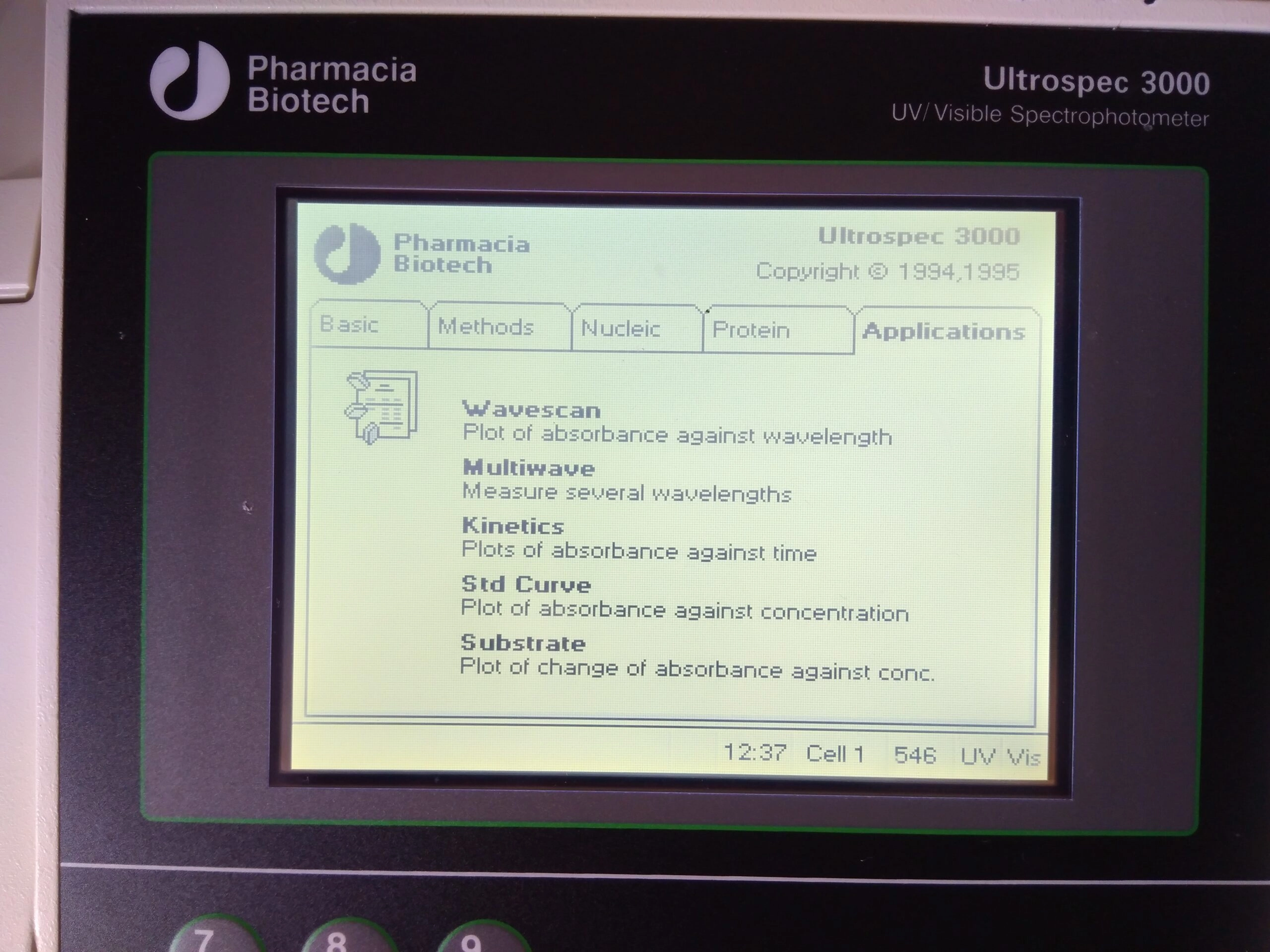 Pharmacia Ultrospec 3000 UV-VIS Scanning Spectrophotometer | LabX.com