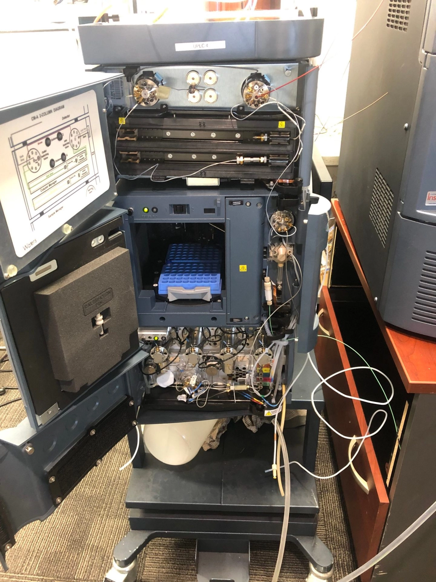 Waters XEVO TQ Mass Spectrometer LCMS Complete System | LabX.com