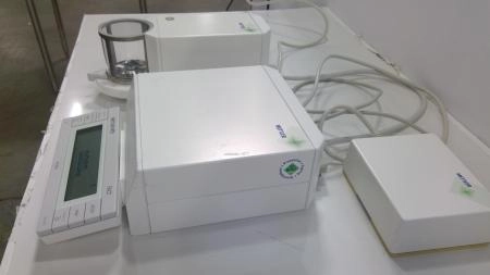 Mettler Toledo- Micro Analytical Balance MT5 | LabX.com