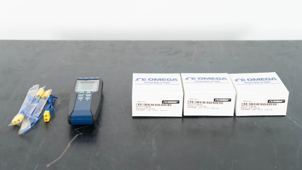 Omega Data Logger Therometer | LabX.com