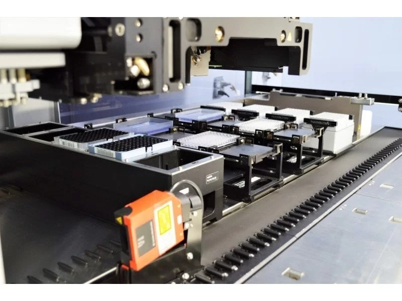 Hamilton MICROLAB STAR Liquid Handler w/ Span-8, CO-RE 384 head, CO-RE ...