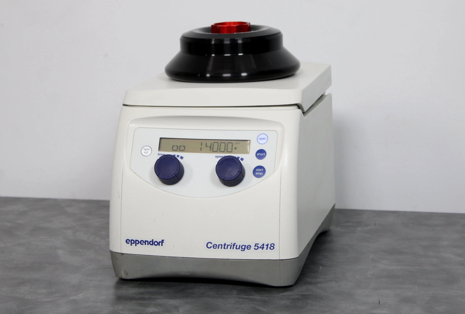 Eppendorf 5418 Benchtop Microcentrifuge w/ FA-45-18-11 Fixed-Angle ...