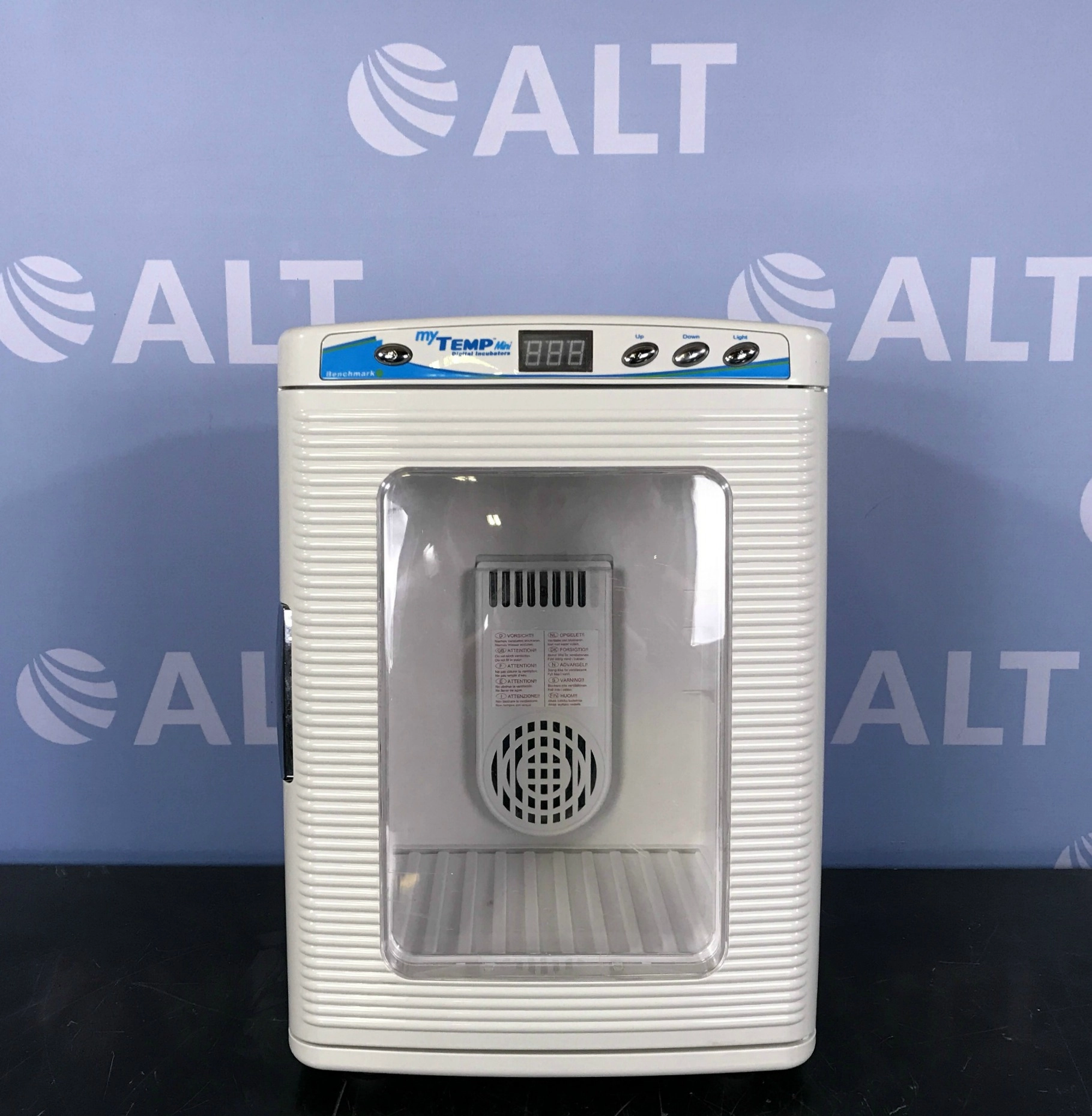 Benchmark Scientific MyTemp Mini Digital Incubator Model H2200-H | LabX.com