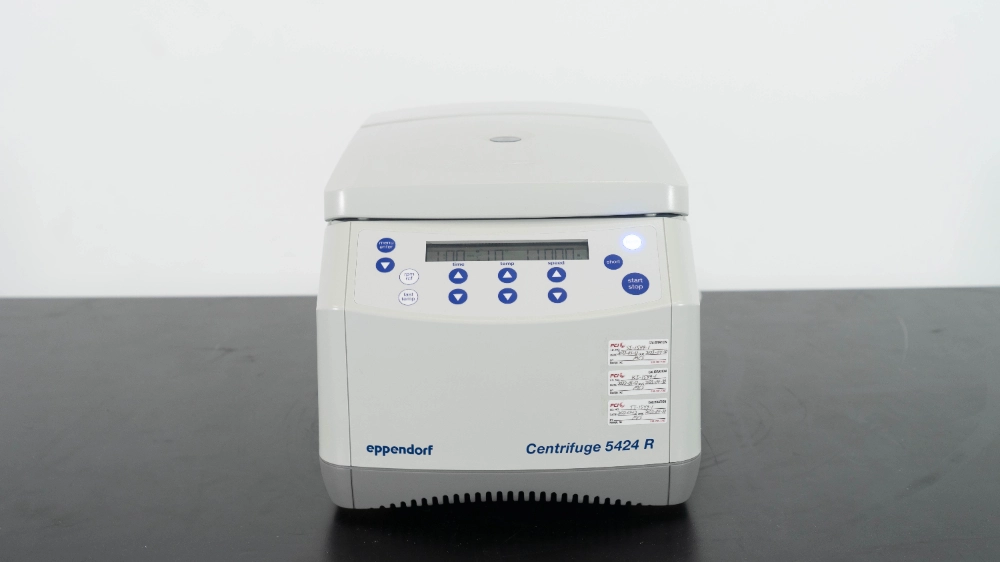 Eppendorf 5424R Refrigerated Centrifuge | LabX.com
