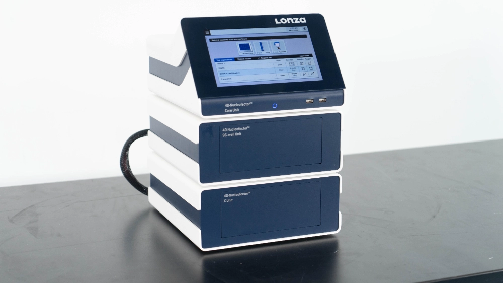 Lonza 4D-NucleoFector Electroporation System | LabX.com