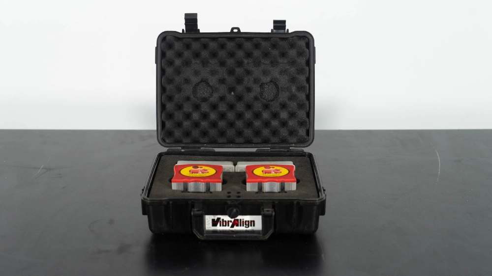 Belt Hog Pulley Alignment Tools - Quantity 2 | LabX.com