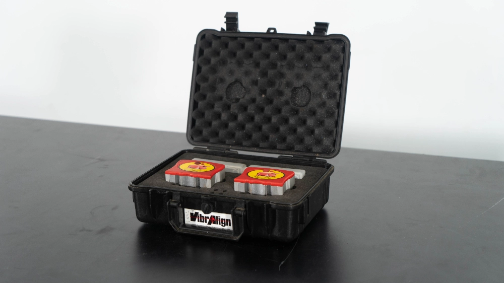 Belt Hog Pulley Alignment Tools - Quantity 2 | LabX.com