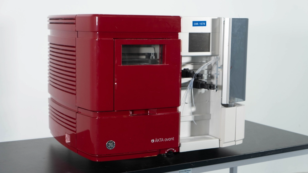 GE AKTA avant 25 FPLC System | LabX.com