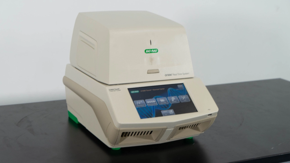 2021 Bio-Rad CFX96 Real-Time PCR System | LabX.com