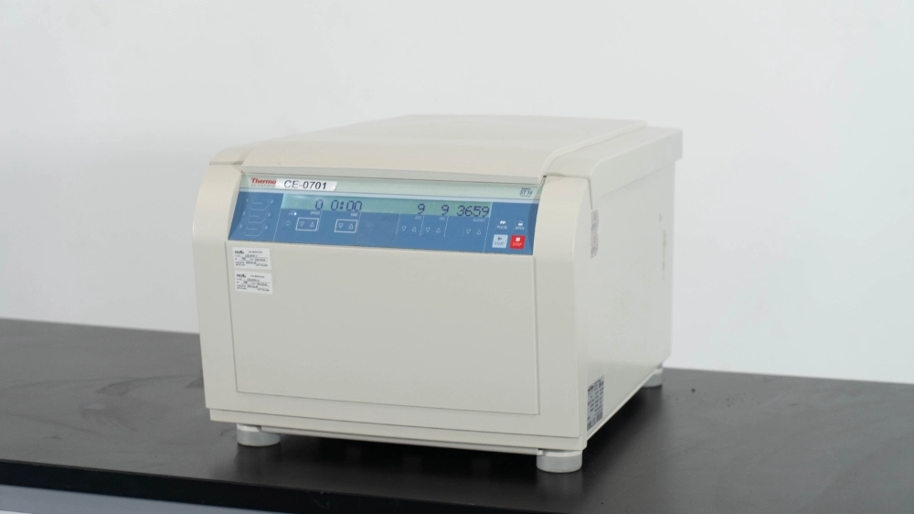 Thermo Sorvall ST 16 Centrifuge | LabX.com