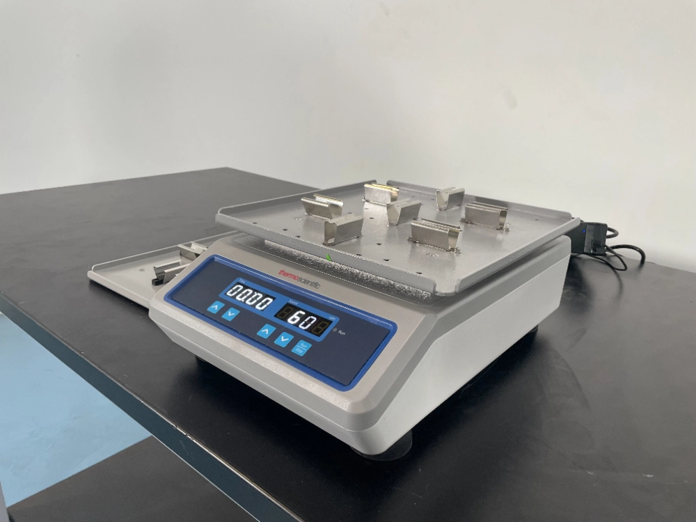 Thermo Scientific Digital microplate Shaker | LabX.com