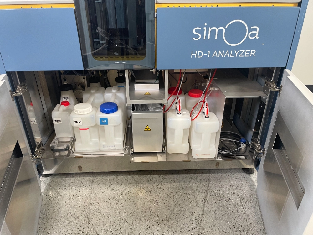Quanterix Simoa HD-1 Analyzer | LabX.com