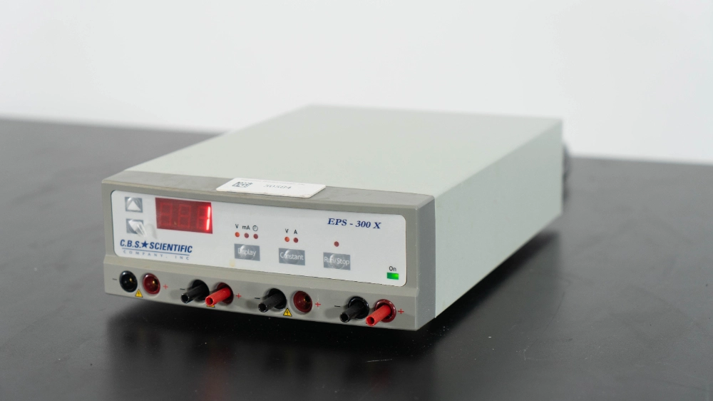 C.B.S. Scientific EPS-300 X Electrophoresis Power Supply | LabX.com