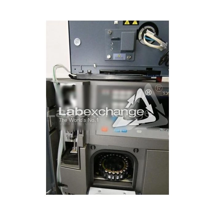 Waters e2695 HPLC System with 2998 PDA Detector | LabX.com