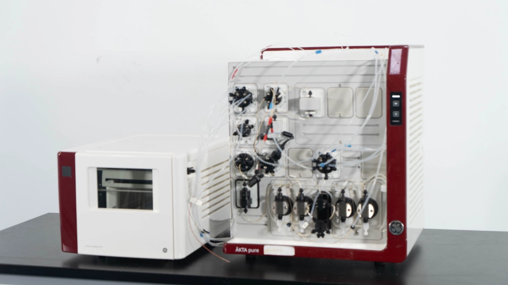 GE AKTA pure 150 L FPLC System | LabX.com
