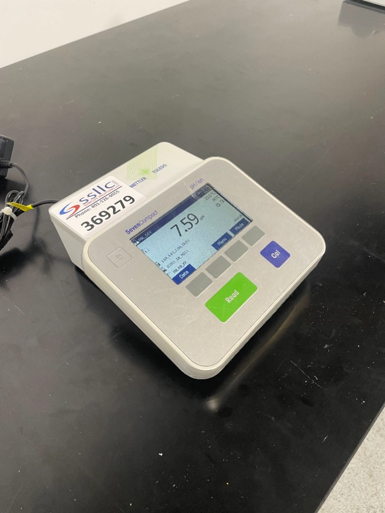 Mettler Toledo SevenCompact pH/Ion Meter | LabX.com