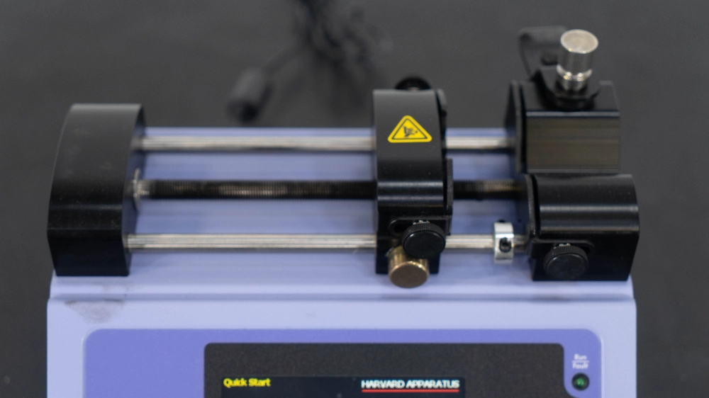 Harvard Apparatus Pump 11 Elite Syringe Pump | LabX.com