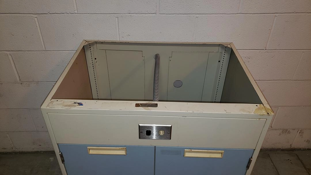 30" 2 Door Recessed Casework | LabX.com