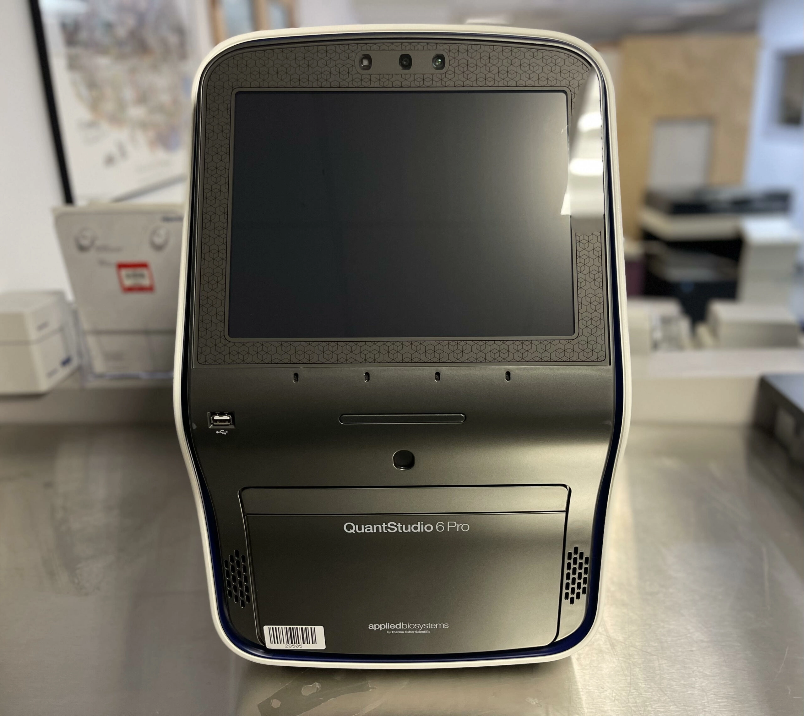 Applied Biosystems QuantStudio 6 Pro Real-Time PCR | LabX.com