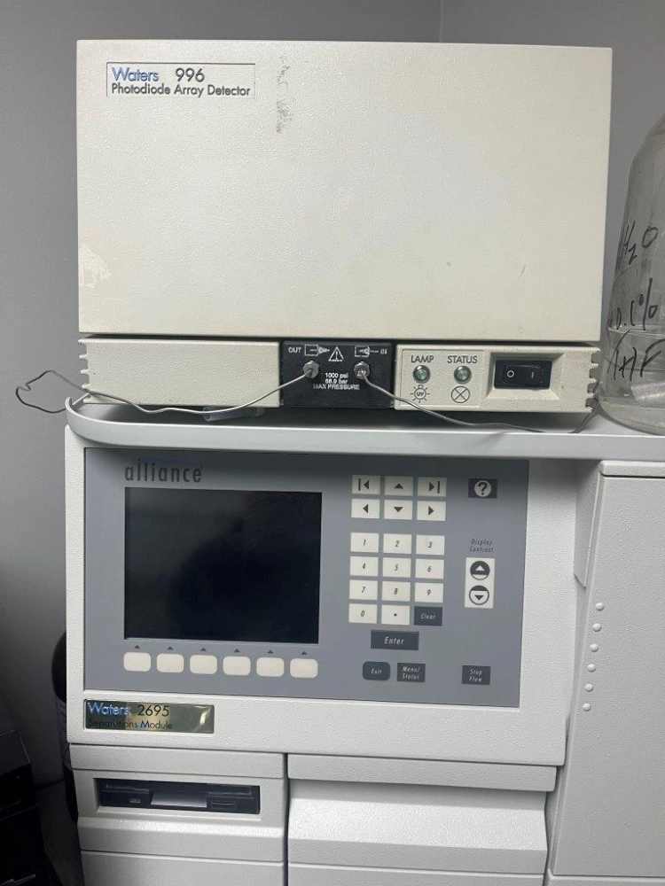 Waters HPLC Alliance 2695 with Photodiode Model 996 - C04246458M | LabX.com