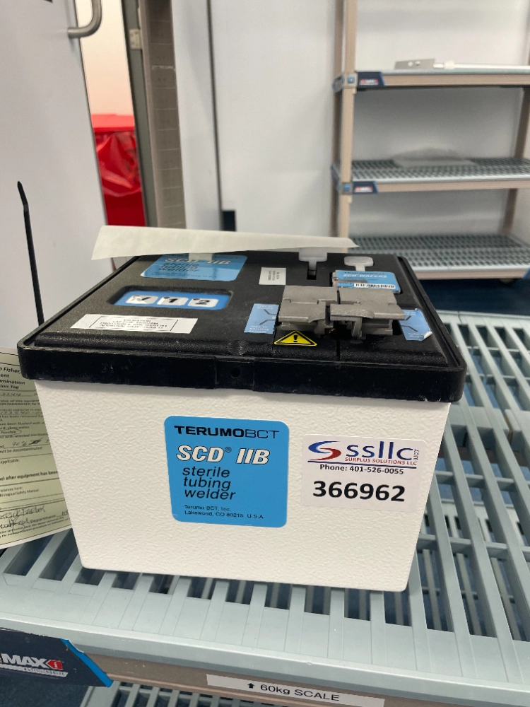 Terumo SCD IIb Sterile Tubing Welder | LabX.com