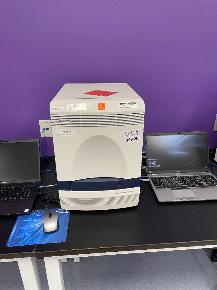Applied Biosystems 7500 Fast Real Time PCR System | LabX.com
