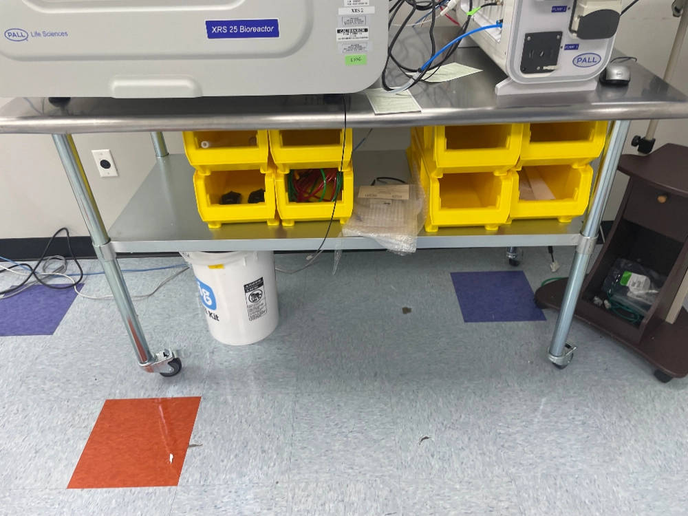 Pall XRS Bioreactor System w/Pall Control Tower | LabX.com