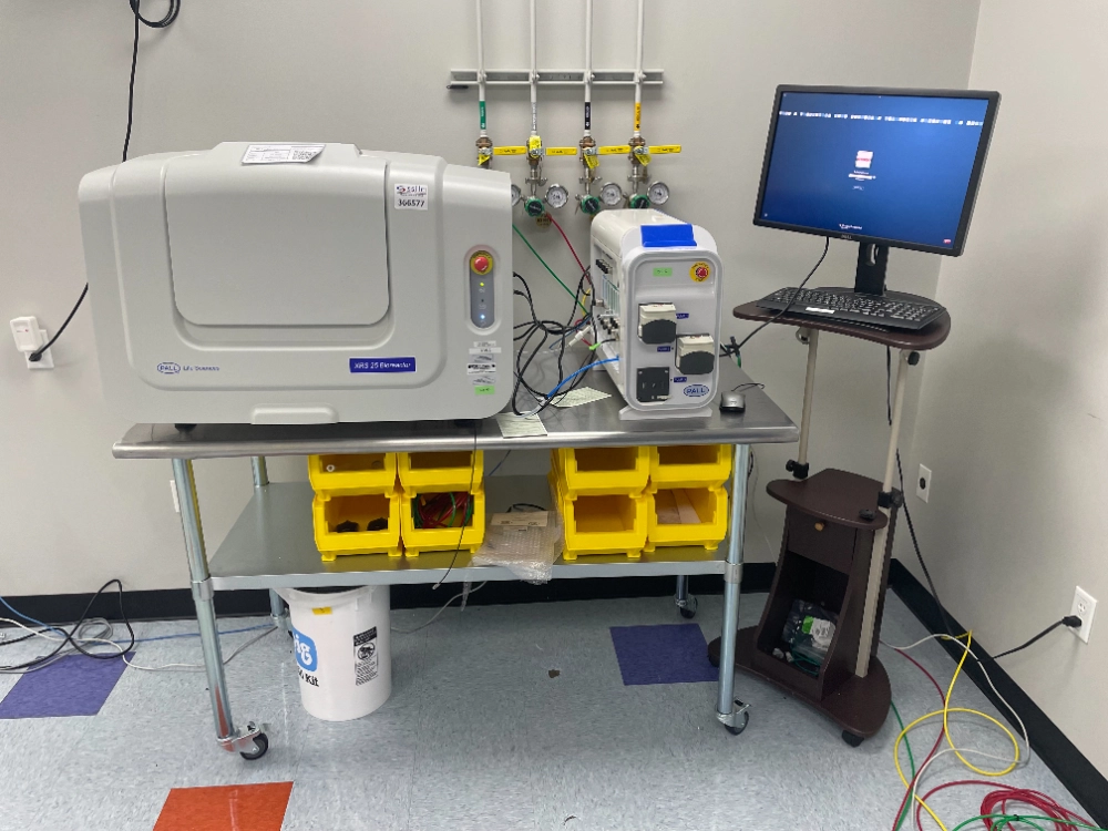 Pall XRS Bioreactor System w/Pall Control Tower | LabX.com