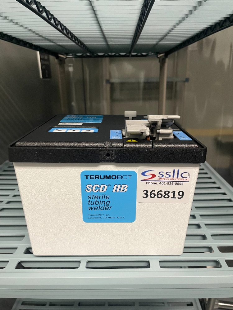 Terumo SCD IIB Sterile Tubing Welder | LabX.com