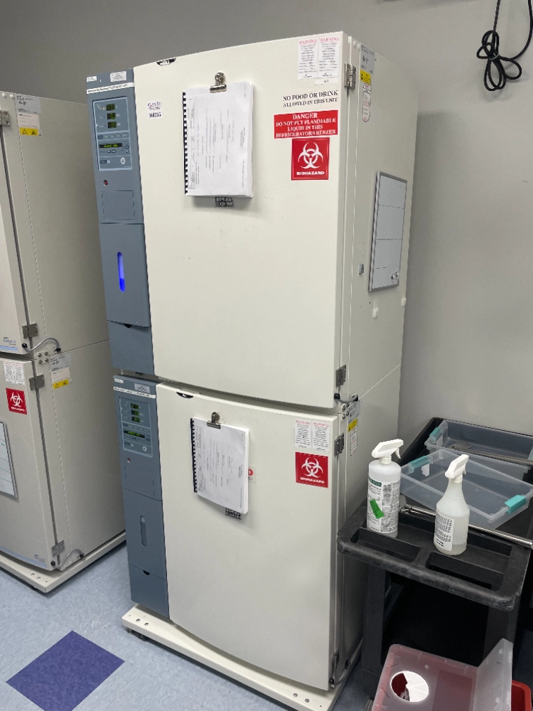 Thermo Electron Steri-Cult Double Stack CO2 Incubator | LabX.com