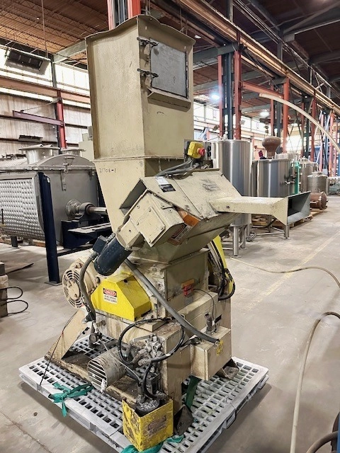 40 HP 12" x 15" Film Granulator With Blower and Feed Hopper | LabX.com